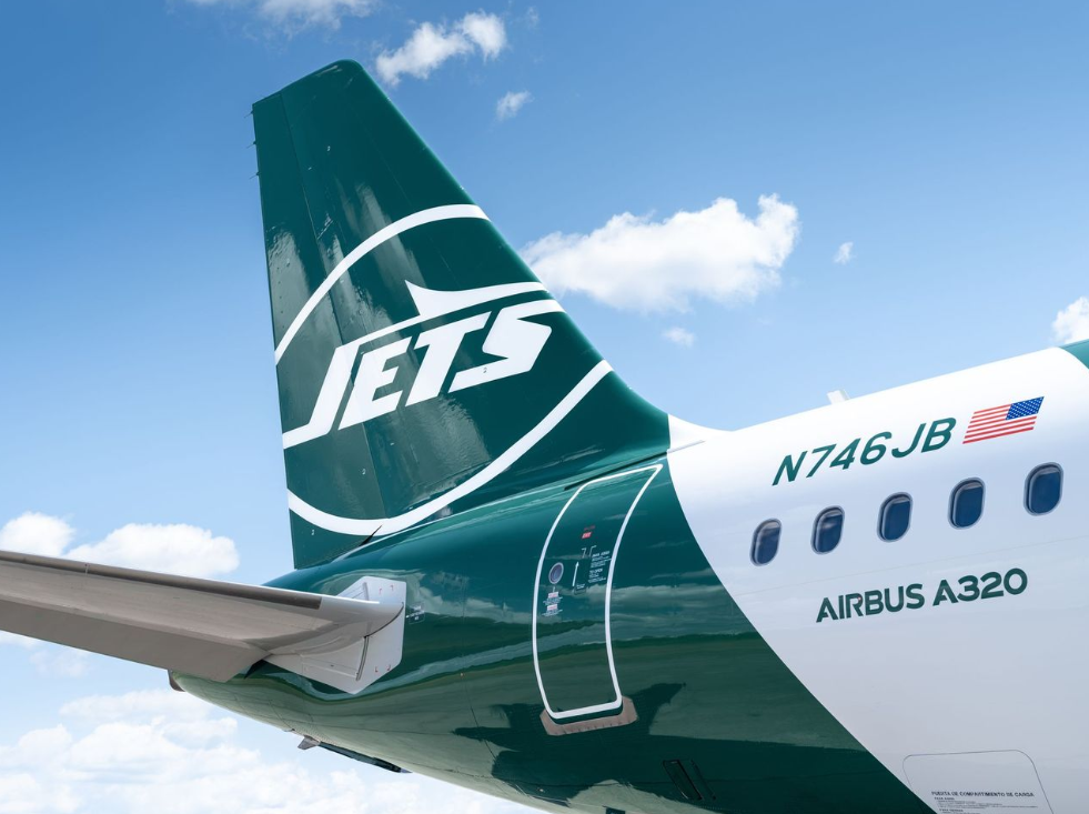 JetBlue Airways Corporation - JetBlue Suits Up with a Fresh New York ...