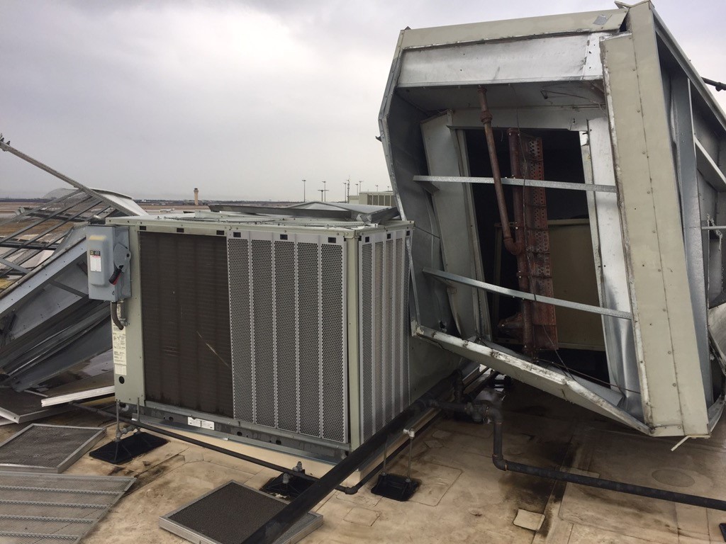 2019: A year of storms – and recovery – at DFW - American Airlines Newsroom